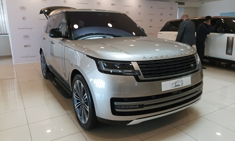 تقديم لاند روفر رينج روفر الجديدة رسمياً في السوق المصري قريباً ...