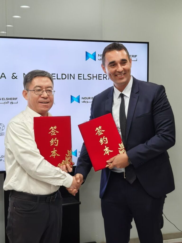 شراكة حصرية بين نور الدين الشريف وVenucia لتوزيع سياراتها في مصر