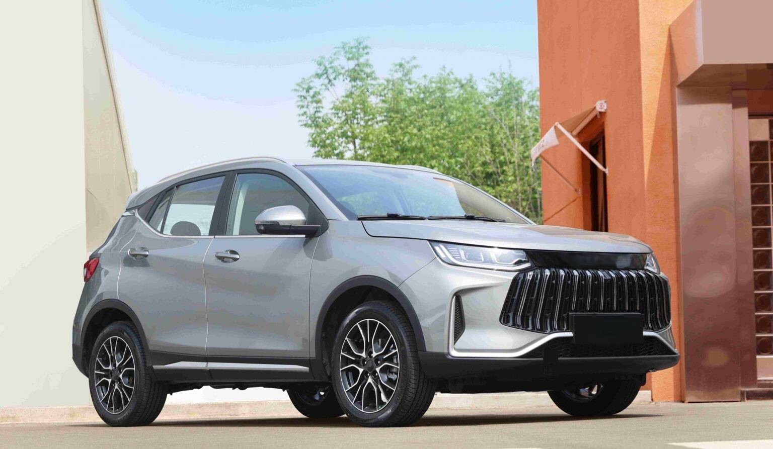 سعر ومواصفات Soueast SO5 في مصر بسعر تحت المليون